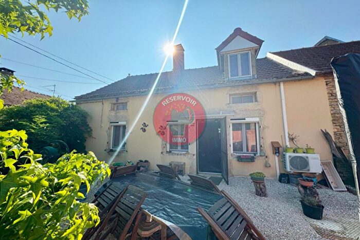 Maison à vendre - Noidan - 6 pièces - 5 chambres