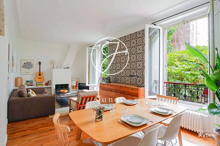 Paris 17ème, Batignolles, Cardinet - Appartement 4 pièces à vendre