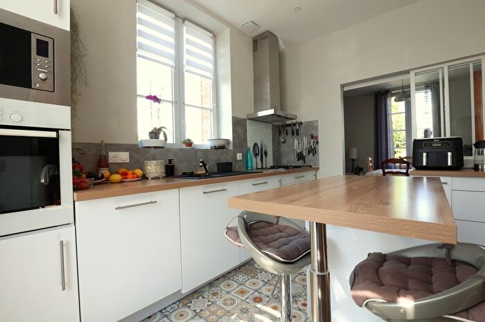 Maison à vendre - Eppes - 6 pièces - 3 chambres