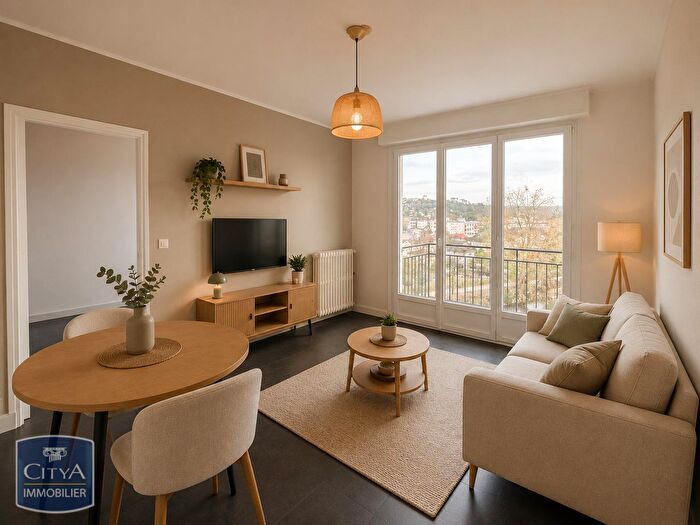Appartement 2 pièces à vendre à Brive-la-Gaillarde, Centre-ville, Pont Cardinal, Champanatier