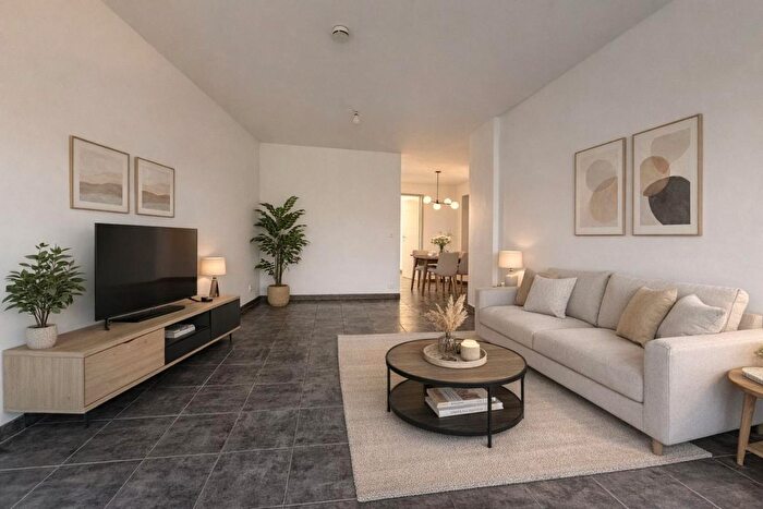 Appartement à vendre - Saint-Mamert-du-Gard - 3 pièces - 2 chambres