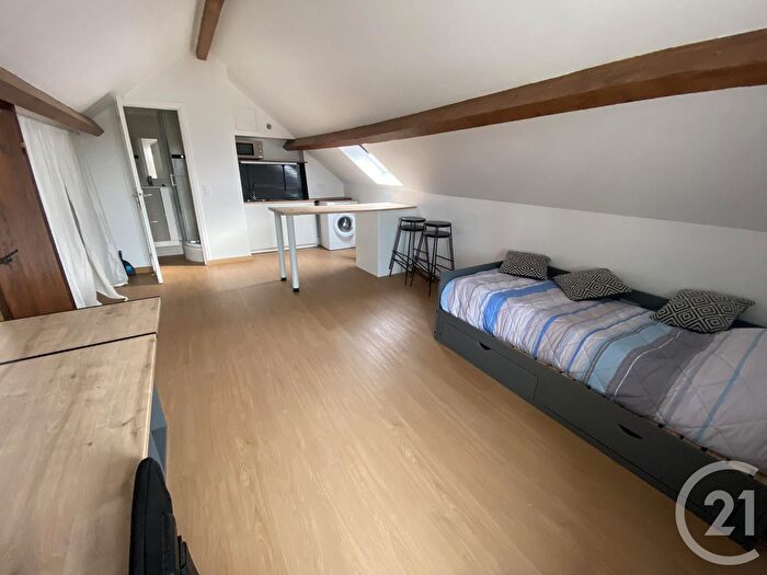 Appartement 1 pièce à Cergy, Bords d'Oise, à louer