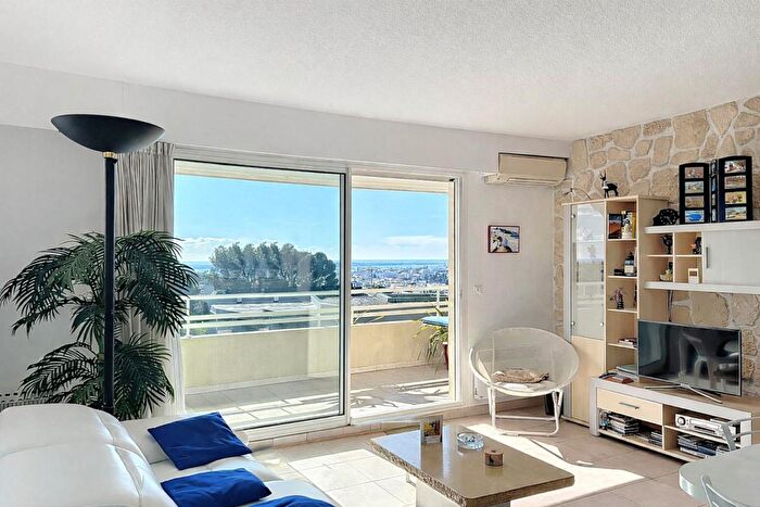 Appartement à vendre - Le Cannet, Rocheville, Colombier, Campelières - 3 pièces - 2 chambres