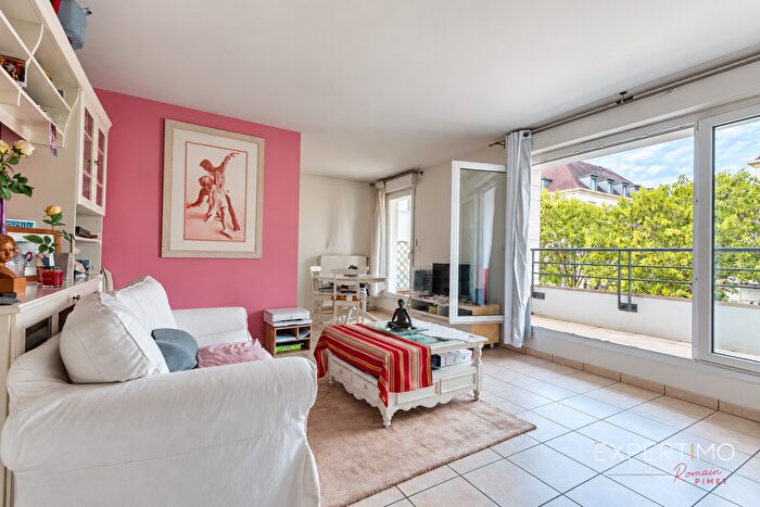 Montigny-le-Bretonneux, Le Village - Appartement 2 pièces à vendre