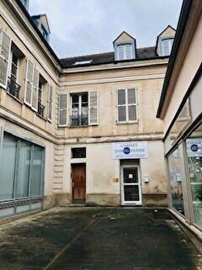 Appartement à louer - Collegiale, Mantes-la-Jolie - 1 pièce