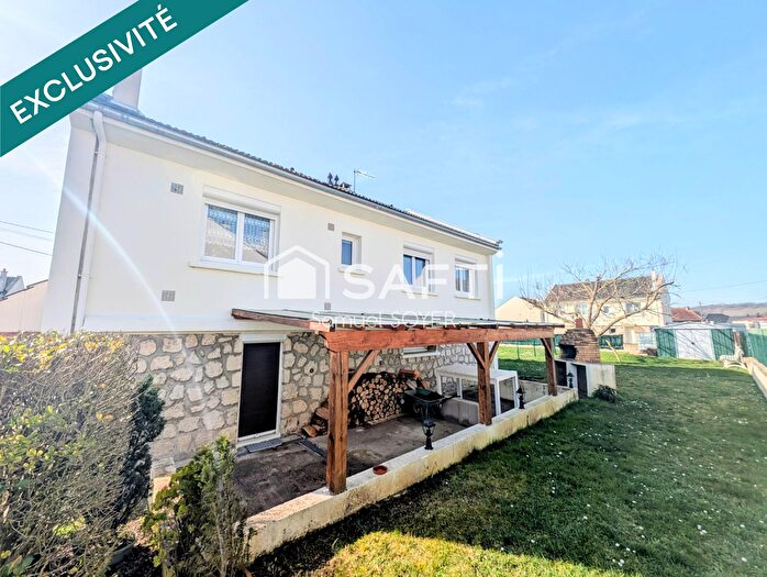 Maison à vendre - Crouy - 5 pièces - 3 chambres