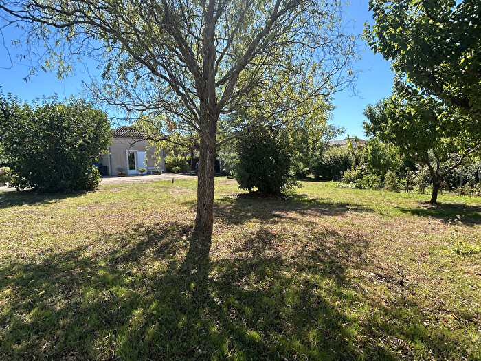 Maison à vendre - Saint-Sixte - 3 pièces - 2 chambres
