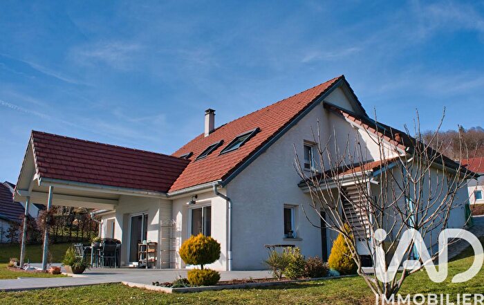 Maison à vendre - Montfaucon - 8 pièces - 5 chambres