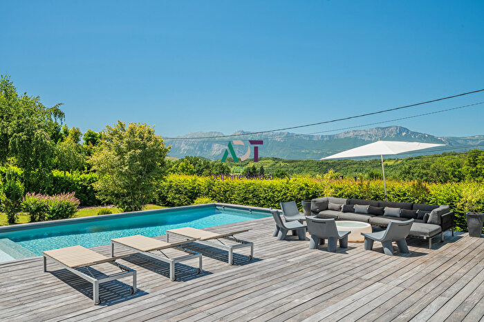 Maison 8 pièces à vendre à Vaulnaveys-le-Haut