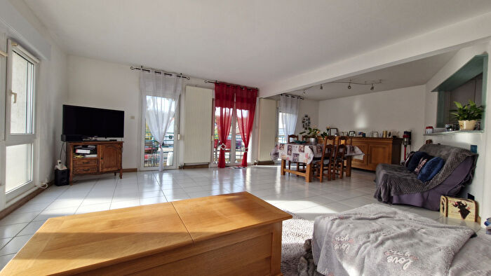 Appartement à vendre - Habsheim - 4 pièces - 2 chambres