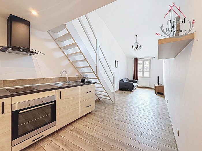 Carpentras, Est - Appartement 2 pièces à louer