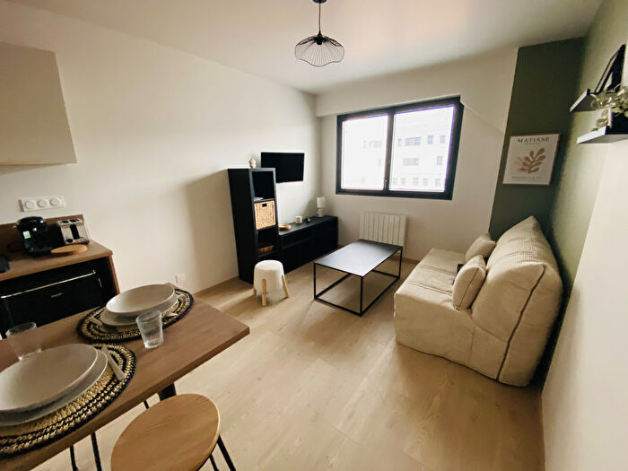 Appartement à vendre - Clermont-Ferrand, Delille, Cathédrale, La Gare - 1 pièce