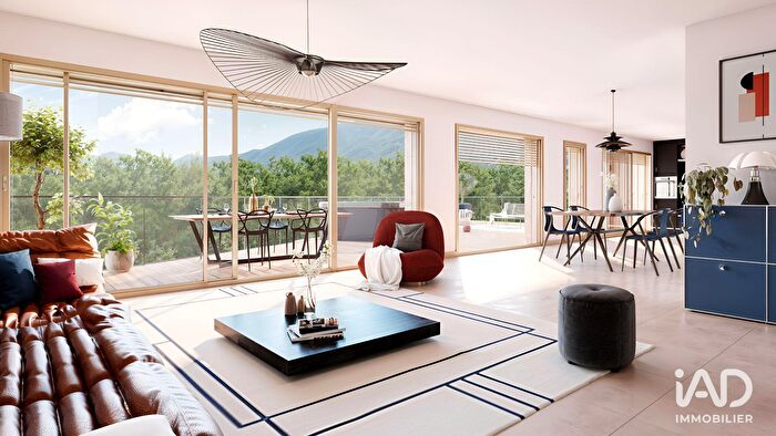 Appartement à vendre - Aix-les-Bains, Centre-ville - 4 pièces - 3 chambres