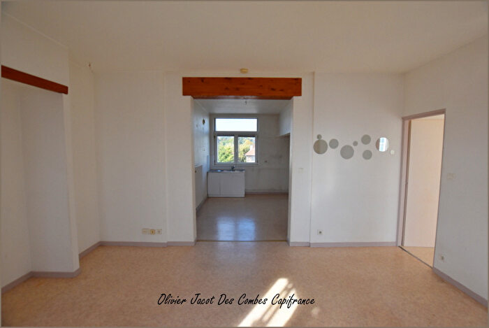Appartement à vendre - Montbéliard, Centre-ville, Prairie, Batteries du Parc, Charmontet - 4 pièces - 3 chambres