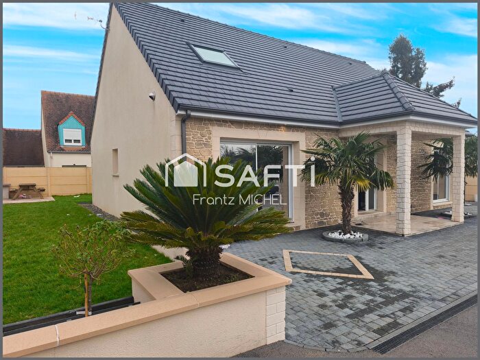 Maison à vendre - Moult - 7 pièces - 5 chambres