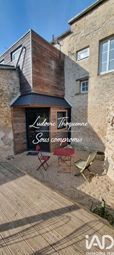 Maison à vendre - Bayeux, Centre-ville, Saint-Jean - 5 pièces - 4 chambres