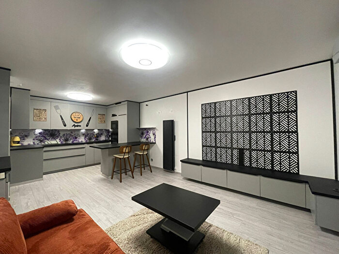 Appartement 2 pièces à louer à Chartres, Hôtel Dieu, Grand Faubourg