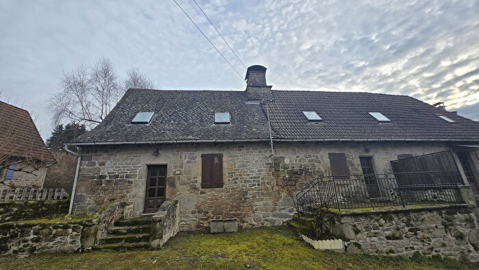 Maison à vendre - Saint-Julien-le-Pèlerin - 6 pièces - 4 chambres