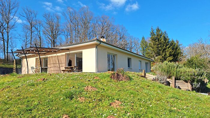 Maison à vendre - Saint-Front-sur-Nizonne - 4 pièces - 3 chambres
