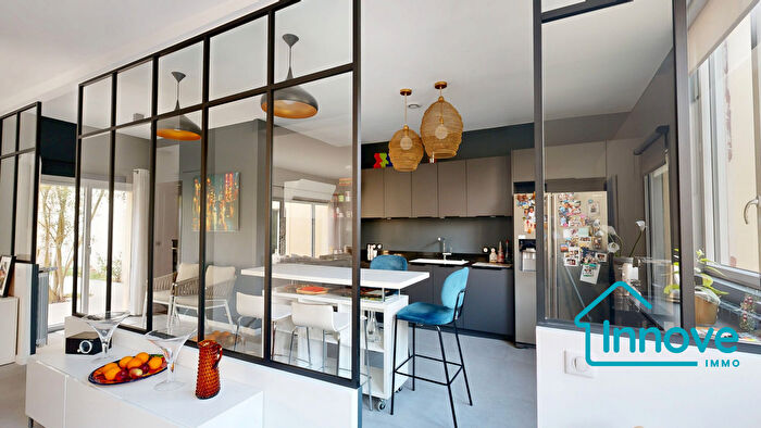 Maison à vendre - Le Chesnay - 5 pièces - 3 chambres