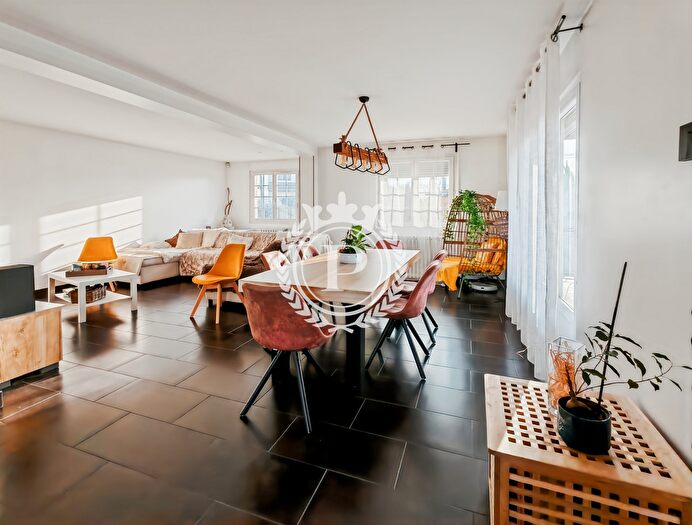 Maison à vendre - Gagny, Le Chénay - 6 pièces - 4 chambres