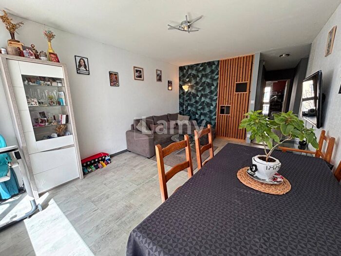 Appartement à louer - Bel Air, Dijon - 4 pièces