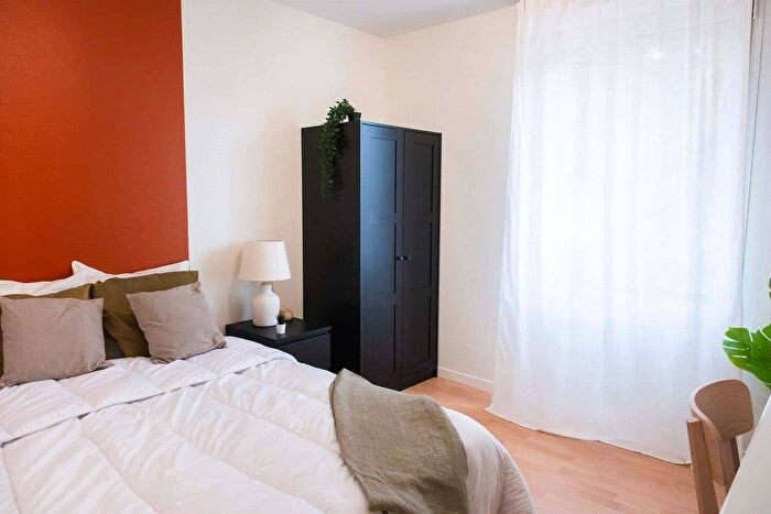 Nansouty, Saint Genès, Bordeaux : Appartement 1 pièce à louer