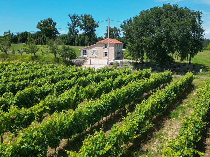 Maison à vendre - Condom - 5 pièces - 3 chambres