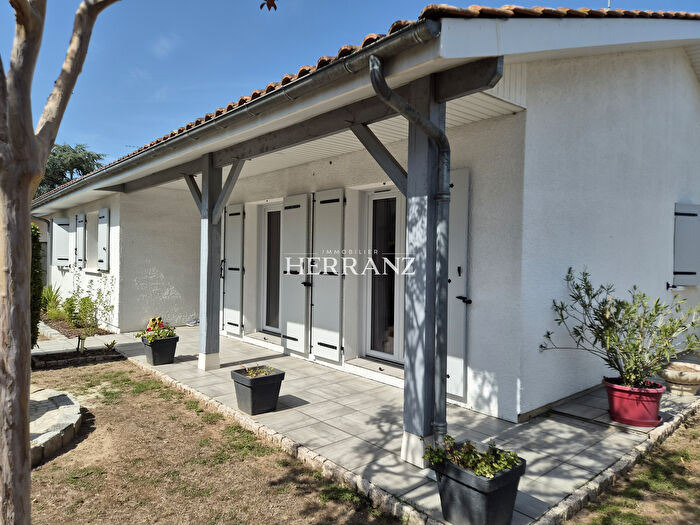 Coutras : Maison 5 pièces à vendre