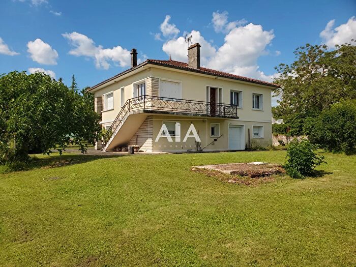 Maison à vendre - Trois-Palis - 7 pièces - 4 chambres