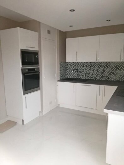 Appartement à louer - Forbach - 2 pièces - 1 chambre