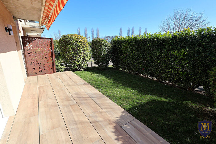 Appartement à vendre - Hégenheim - 3 pièces - 2 chambres