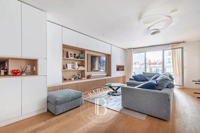 Appartement à louer - Boulogne-Billancourt, Menus, Jean Baptiste Clément - 4 pièces - 3 chambres