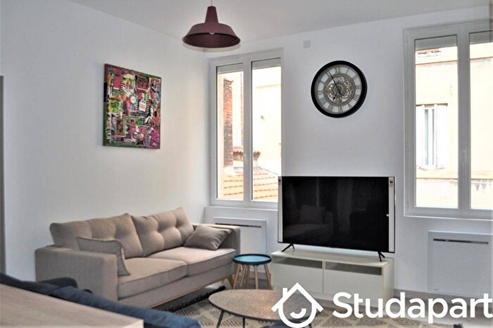 Appartement 1 pièce à Hyper Centre-Vieille Ville, Saint-Étienne, à louer