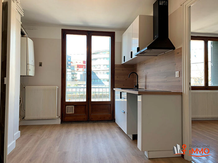 Appartement à vendre - Annecy, Parmelan, Albigny - 3 pièces - 2 chambres