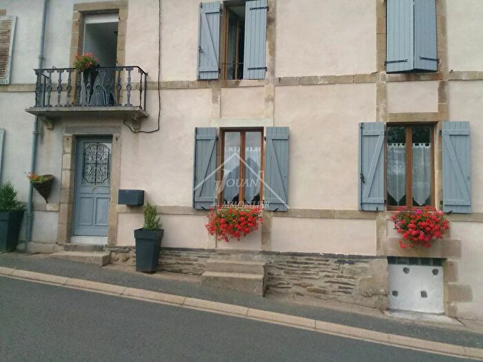 Maison à vendre - Buxières-les-Mines - 4 pièces - 5 chambres