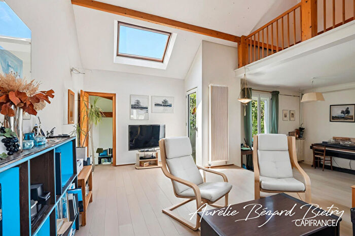 Maison à vendre - Chaville, Petits Bois - 7 pièces - 4 chambres