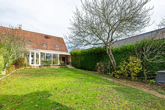 Maison à vendre - Briis-sous-Forges - 7 pièces - 5 chambres