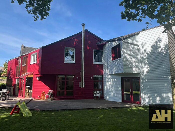 Maison à vendre - Brest, La Croix Rouge - 6 pièces - 4 chambres