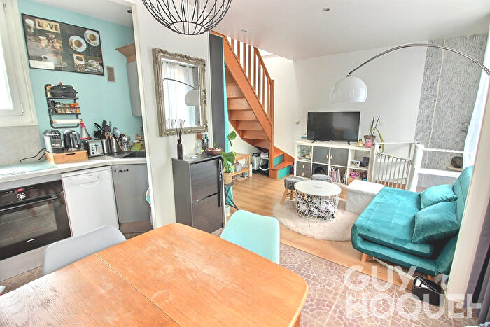 Maison à vendre - Rueil-Malmaison, Mazurieres - 4 pièces - 2 chambres