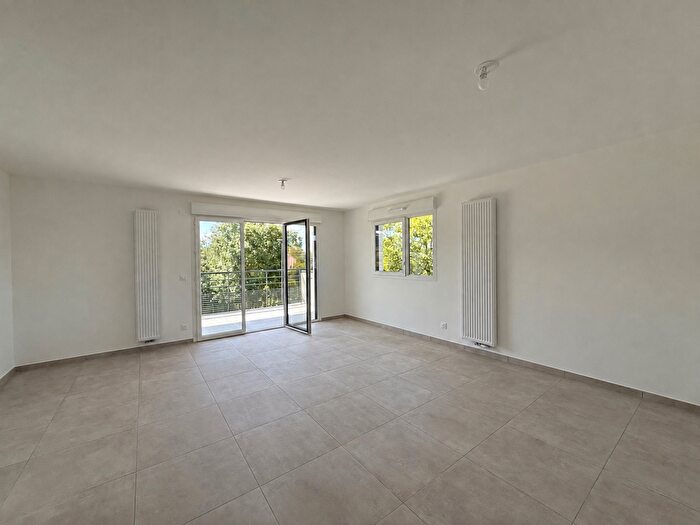 Reignier-Ésery : Appartement 4 pièces à vendre