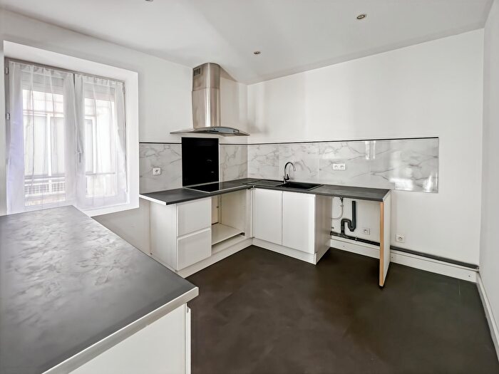 Appartement à vendre - Ceyras - 4 pièces - 3 chambres