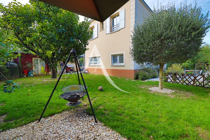Maison 7 pièces à vendre à Montesson, Centre-ville