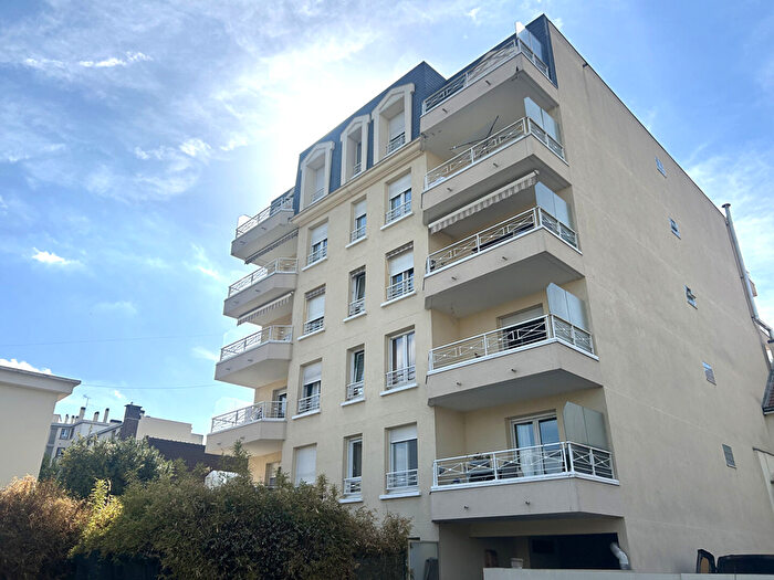 Appartement 1 pièce à louer - Aulnay-sous-Bois, Mairie, Paul Bert