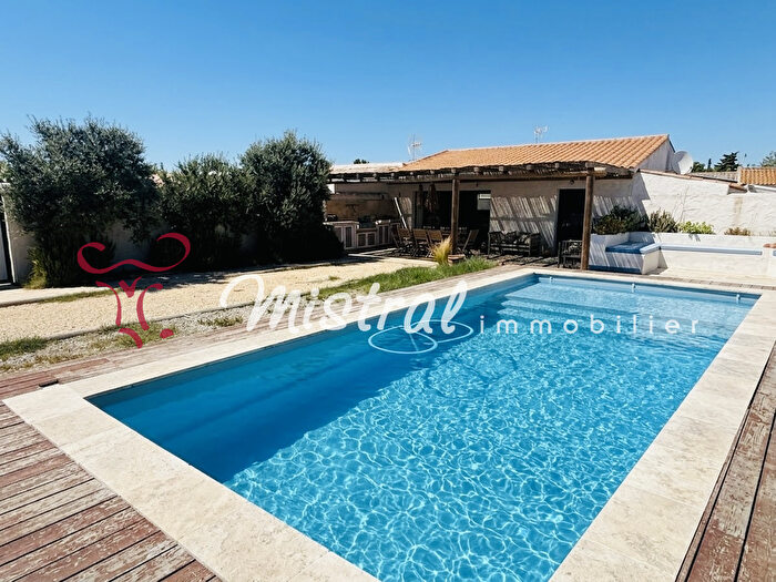 Saintes-Maries-de-la-Mer : Maison 4 pièces à vendre
