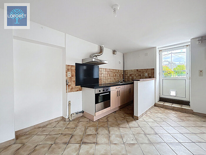 Maison à louer - Plassac - 3 pièces - 2 chambres