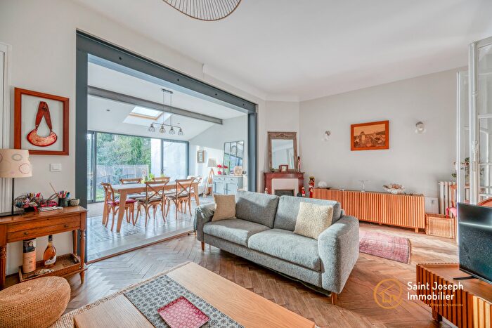 Maison à vendre - Talence, Saint-Genès, La Médoquine, Haut-Brion - 6 pièces - 4 chambres