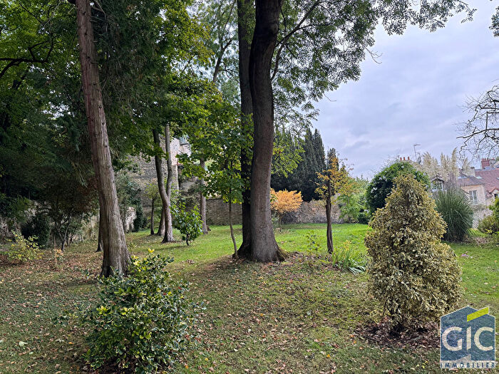 Appartement à louer - Caen, Centre ancien - 5 pièces - 3 chambres