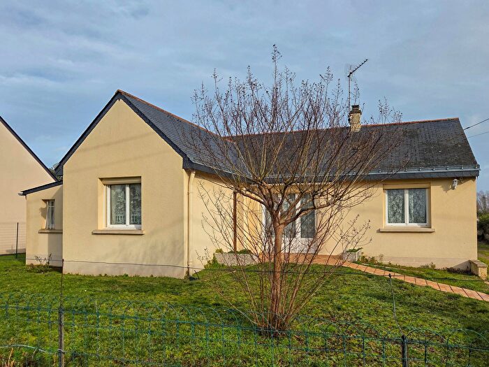 Maison à vendre - Corné - 5 pièces - 3 chambres