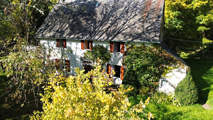 Maison à vendre - Laroche-près-Feyt - 6 pièces - 3 chambres